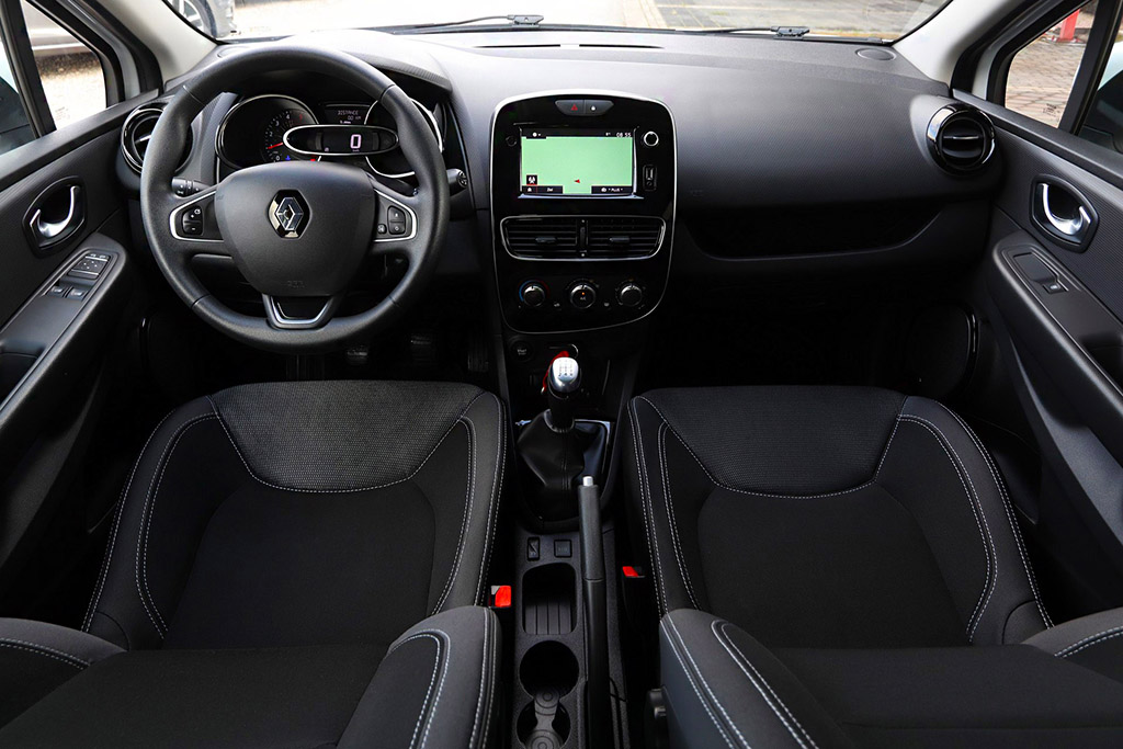 Rent a Car: Renault Clio - Rent a car Sarajevo B | Car rental agency ...